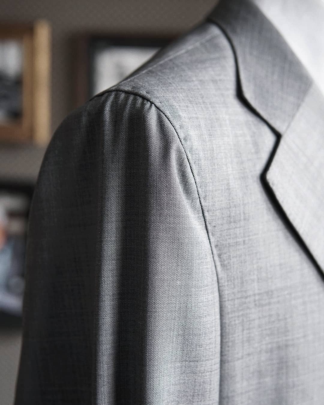 The Neapolitan Shoulder: Why Less Is More | Sartoria San Paolo